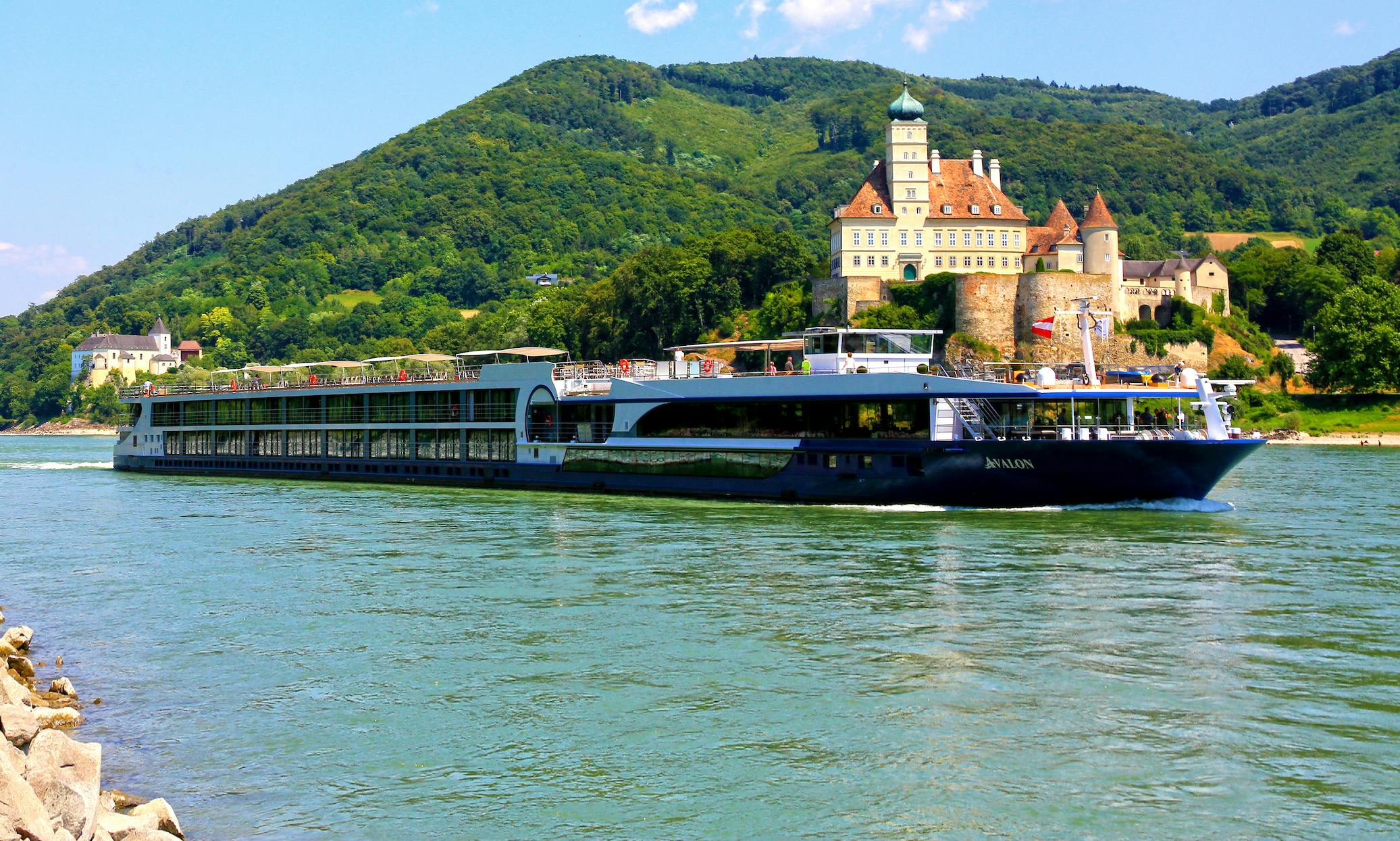 Expert Insight. Exclusive Deals. | CruiseInsider